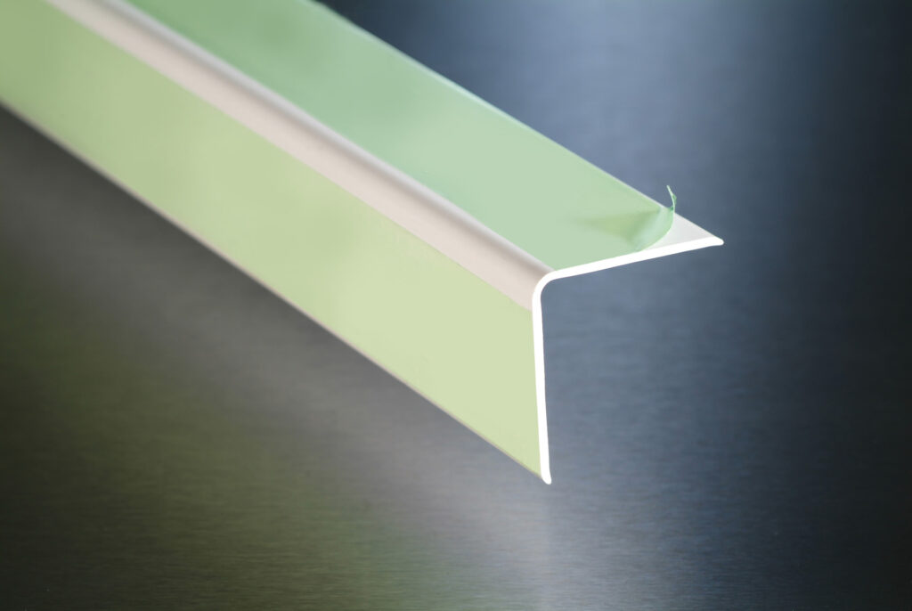 8ft External Angle 2" White - Rockwell Building Plastics